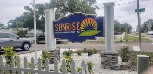 Clearwater Pole Signs | Durable & Attractive Custom Outdoor Signs